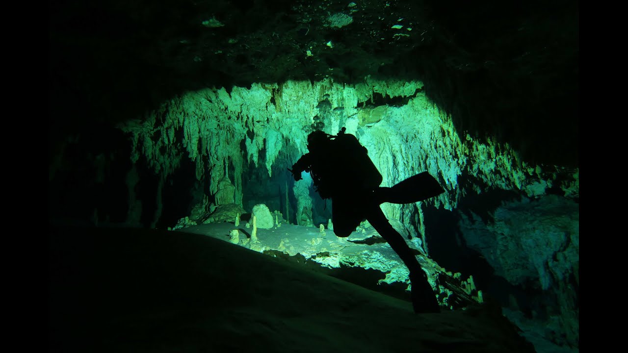Dreamgate - Cenote Diving in Mexico