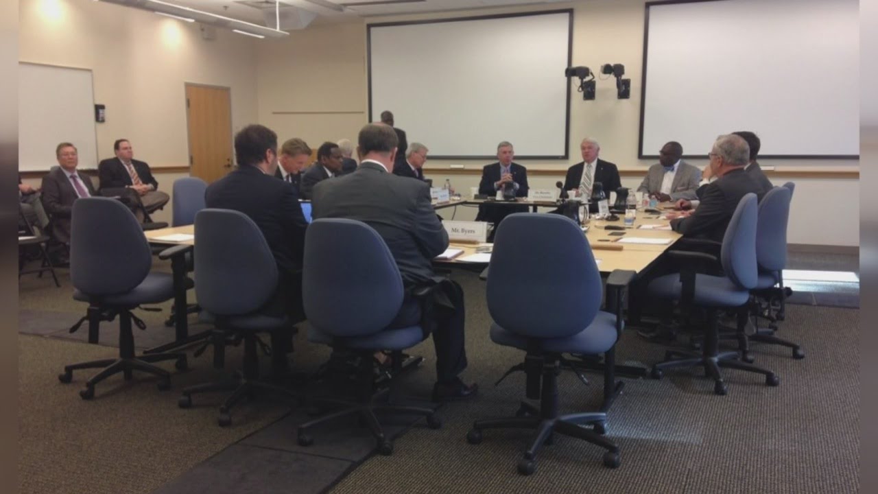 UNC governors pressured over chancellor pay raise meeting