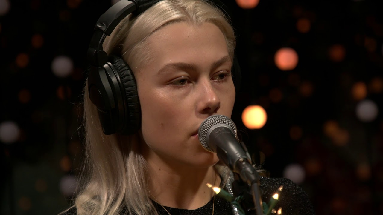 Phoebe Bridgers - Motion Sickness (Live on KEXP)