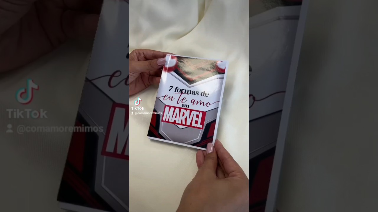Álbum Marvel #presentepersonalizado