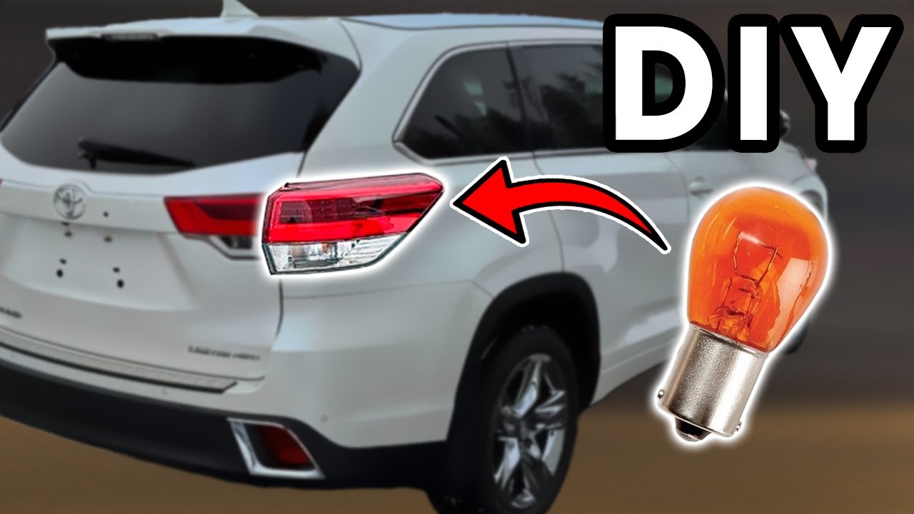 DIY 2014-2019 Toyota Highlander Tail Light Bulb Replacement | Replace Highlander Turn Signal Bulb