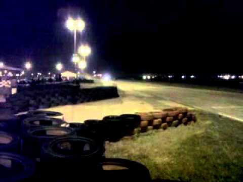 B20 VTEC powered MK1 VW Golf/Rabbit Drag Race
