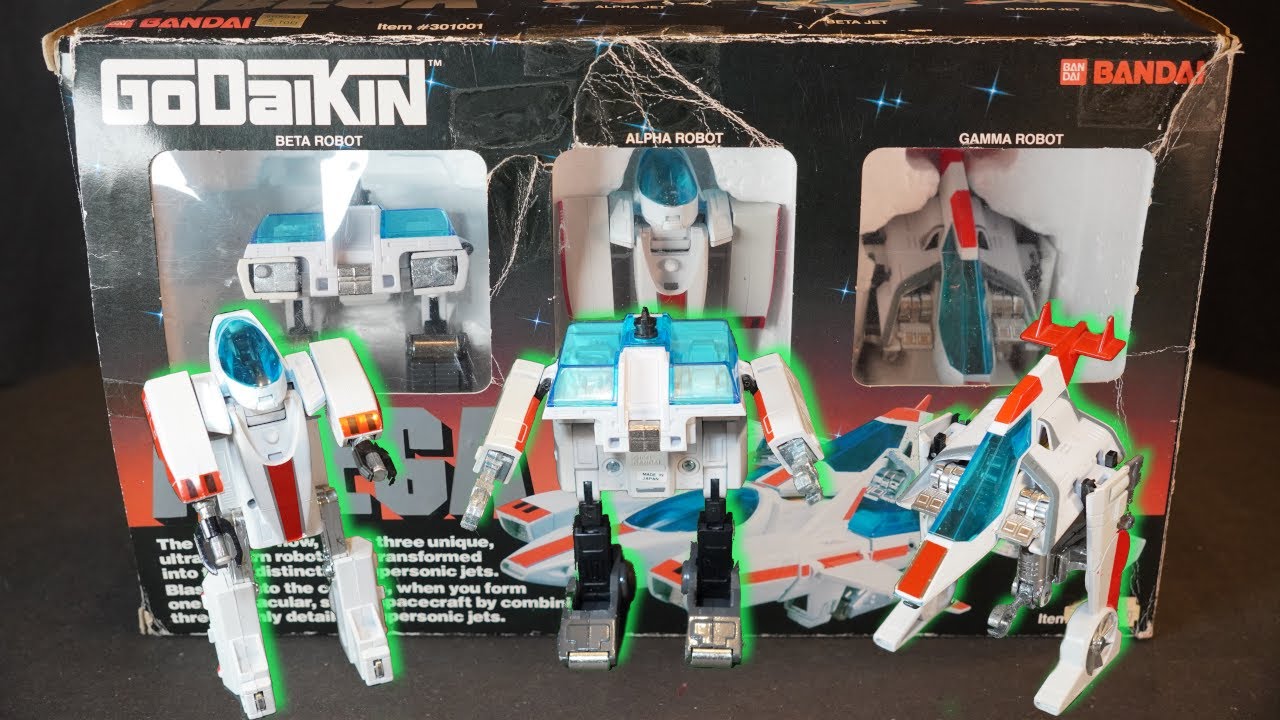 Unboxing the Bandai Chogokin GoDaiKin DX Abega Super Robot from 1984 - 3 Jets 3 Robots 1 SPACESHIP