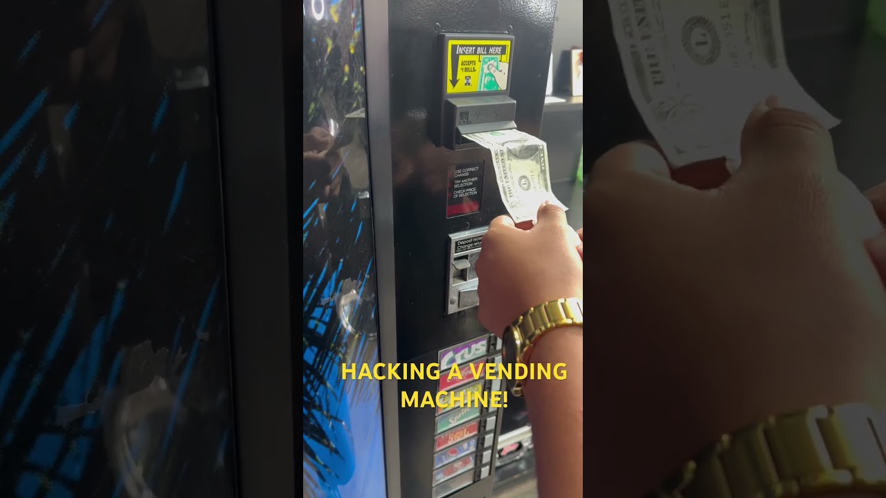 Hacking A Vending MACHINE! 🔥🤣 #fail #hack #vendingmachine #funny #viral