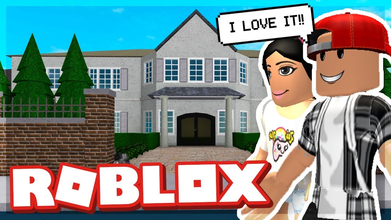 OUR FIRST MANSION IN BLOXBURG! - ROBLOX