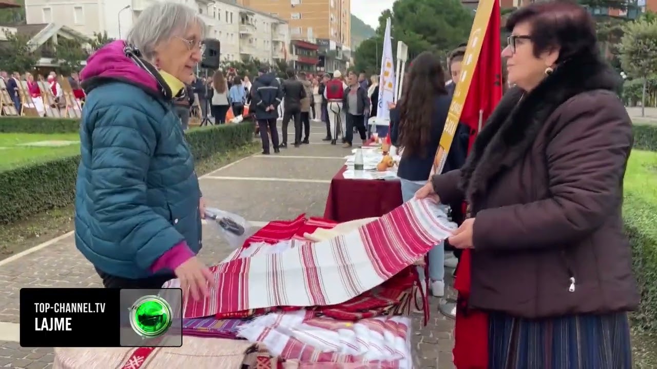 Top Channel/ Festa e shegës/ Lezhë, dita kushtuar frutit mrekullibërës ... Top Channel/ Festa e shegës/ Lezhë, dita kushtuar frutit mrekullibërës ...