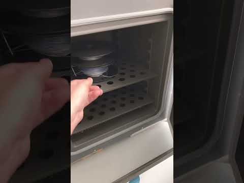 The best filament dryer #bottle #filament #diy #3dprinting