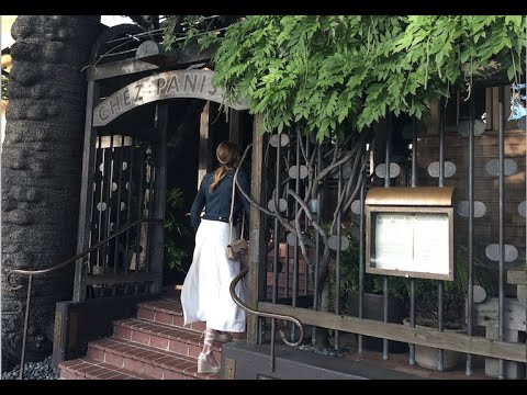 Dining at Chez Panisse, TSLL