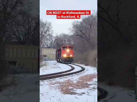 CN Train M337 Blows in the S-curve at Kishwaukee St. in Rockford, IL, 2023/03/13