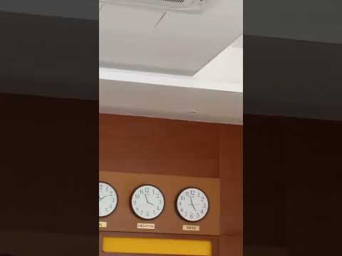 World clock,,,, different time zone 😍🕜🕐🕧🕟