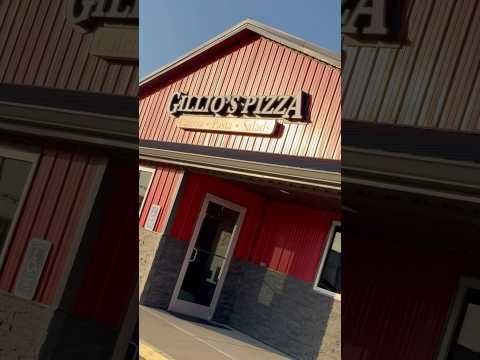 Gillioβs Pizza in Illinois!