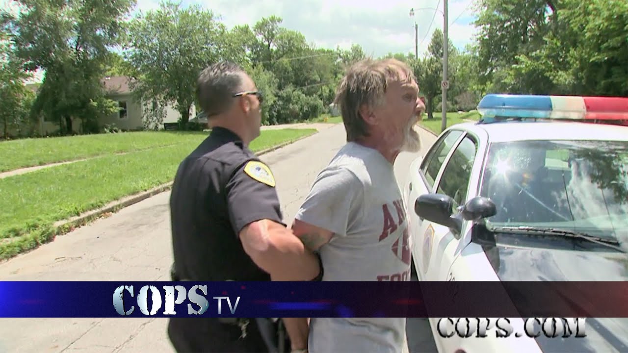 Barricade 101, Senior Officer Mann, COPS TV SHOW