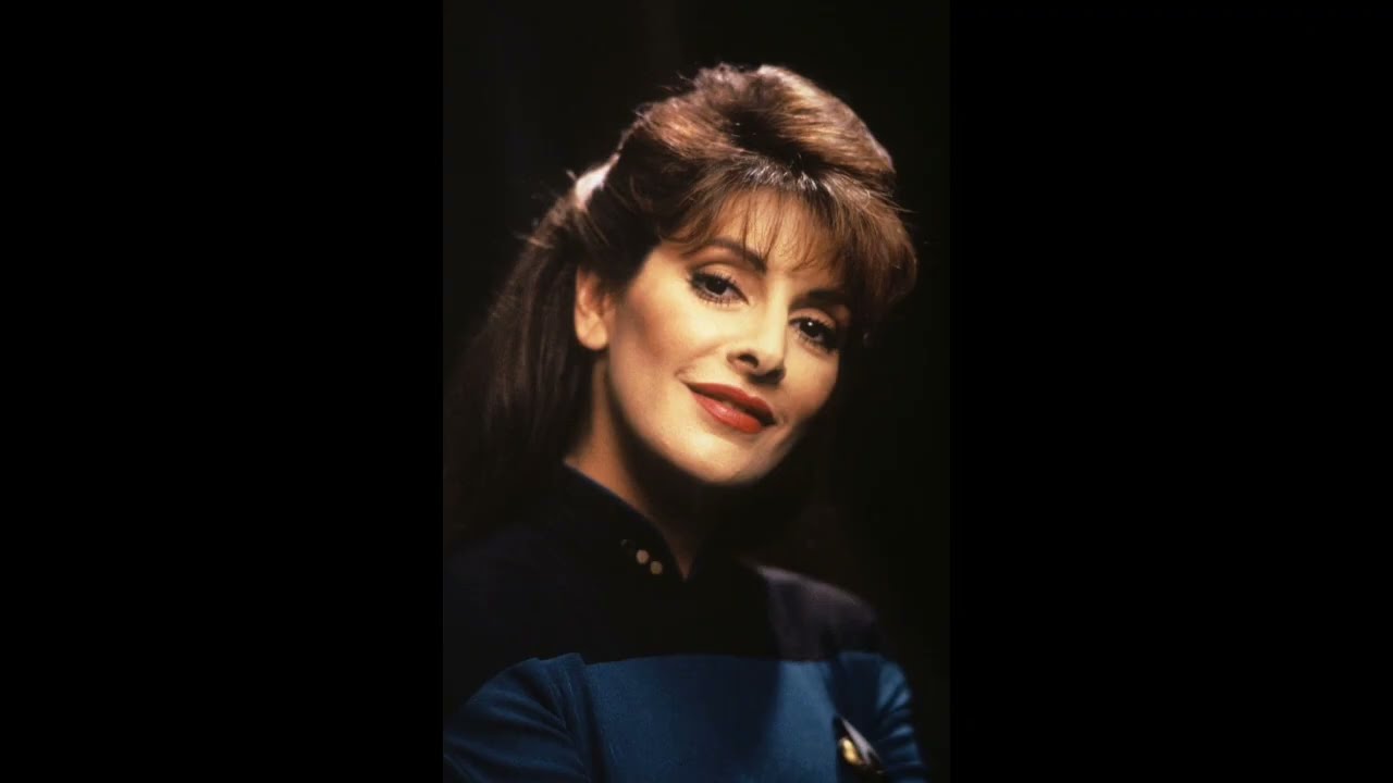 10 Sexy Photos of Marina Sirtis