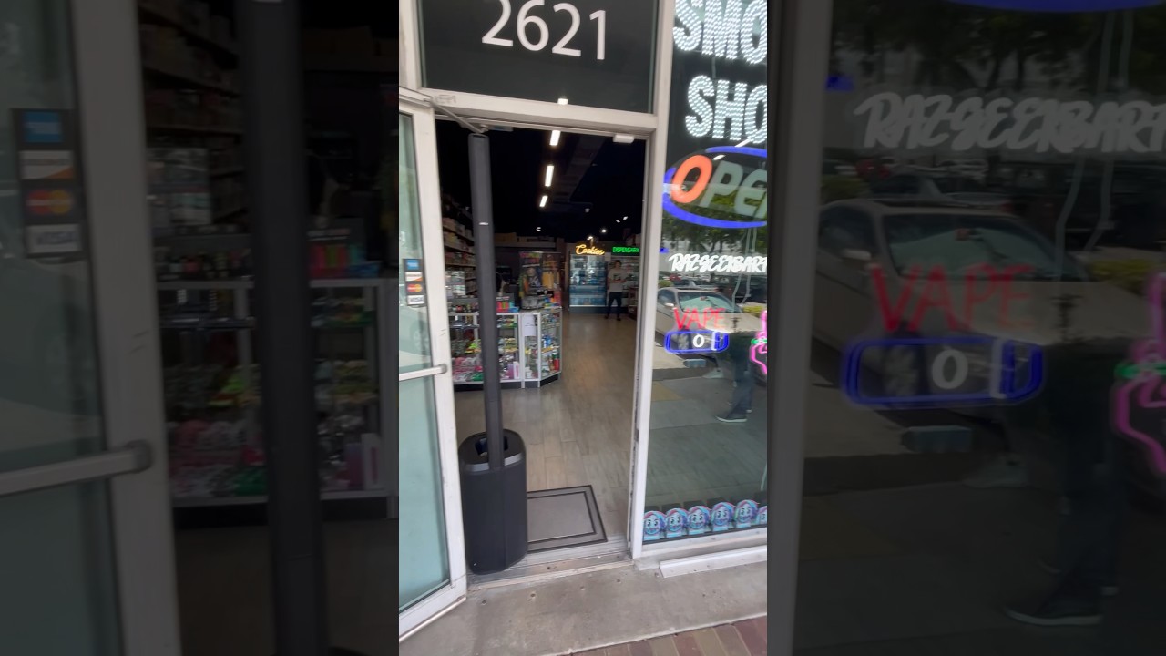 These shops are BOOMIN’🔥
