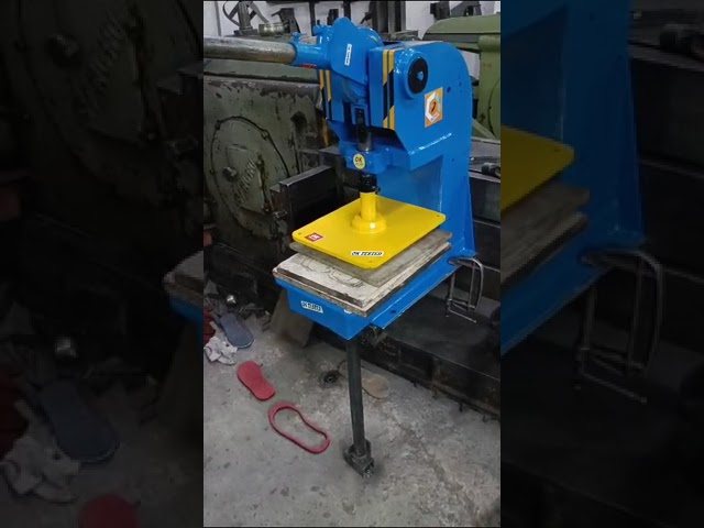 Slipper Cutting Machine - Automatic Footwear Machinery Trader ...