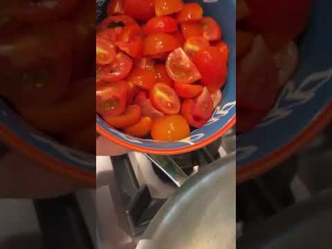 Ricotta and Cherry Tomato Pasta Dish