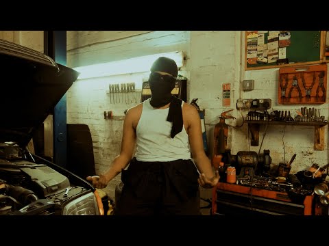 StudioWyzz - Swerving (Official Music Video)