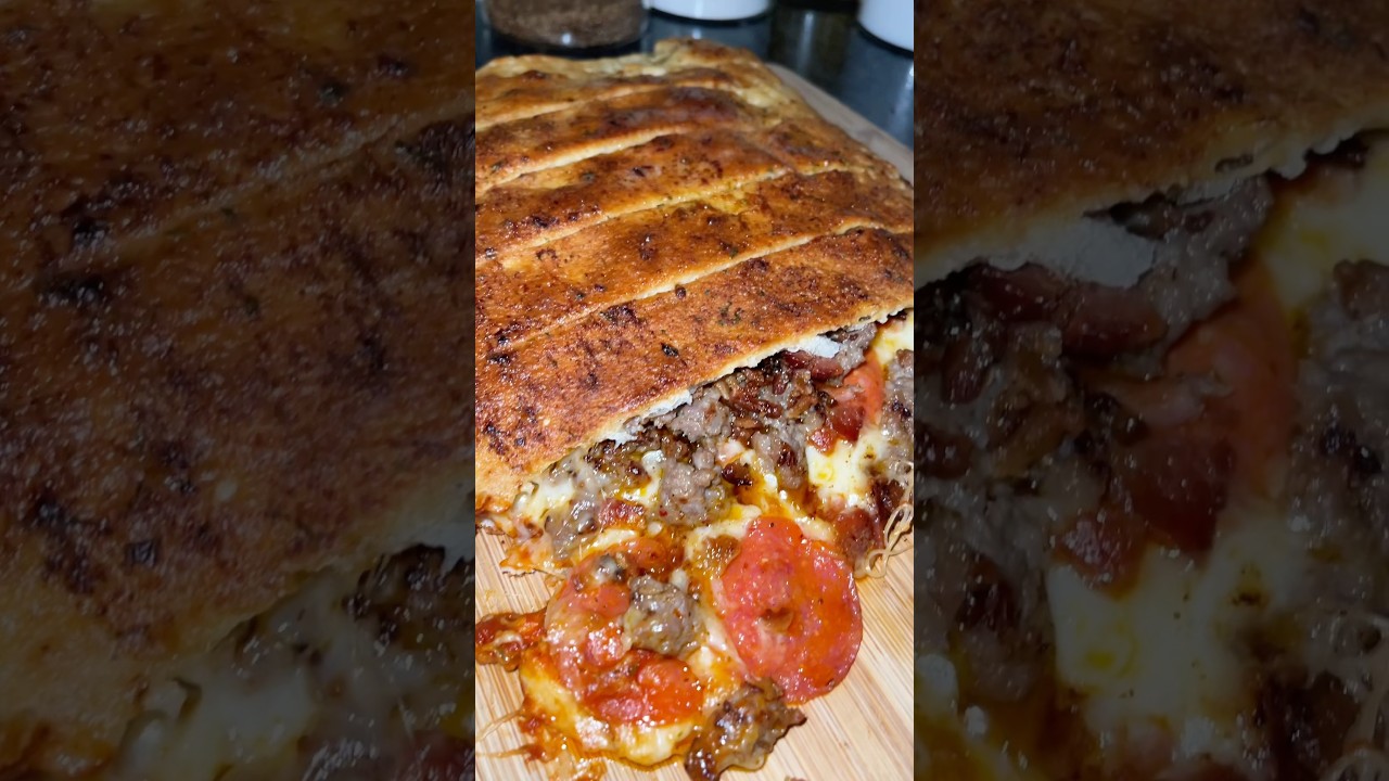 Viral Stuffed Pizza 🍕 | Quick and easy! Perfect appetizer #cooking #calzone #stromboli