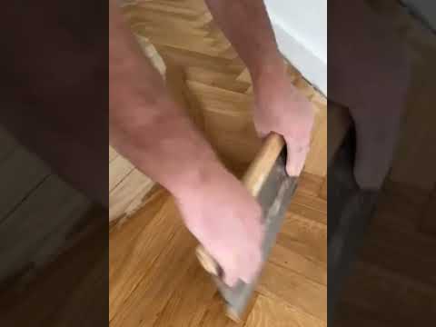 Parkett Fugen kitten/ Fugenkitt/ Holzstaub/ Parkett kitten mit Holzstaub/ Farbdiele Parket schleifen