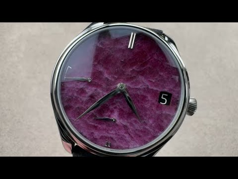H. Moser & Cie Endeavour Perpetual Tantalum Ruby Dial (1800-2003) H. Moser & Cie Watch Review