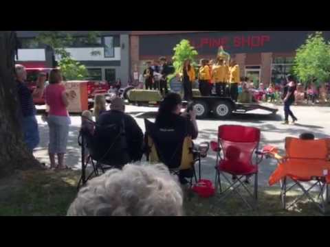Sandpoint Idaho Parade