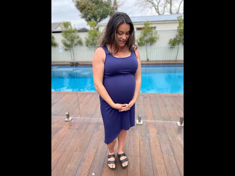 Super Comfy Maternity Dress (which you can wear for Breastfeeding Too)