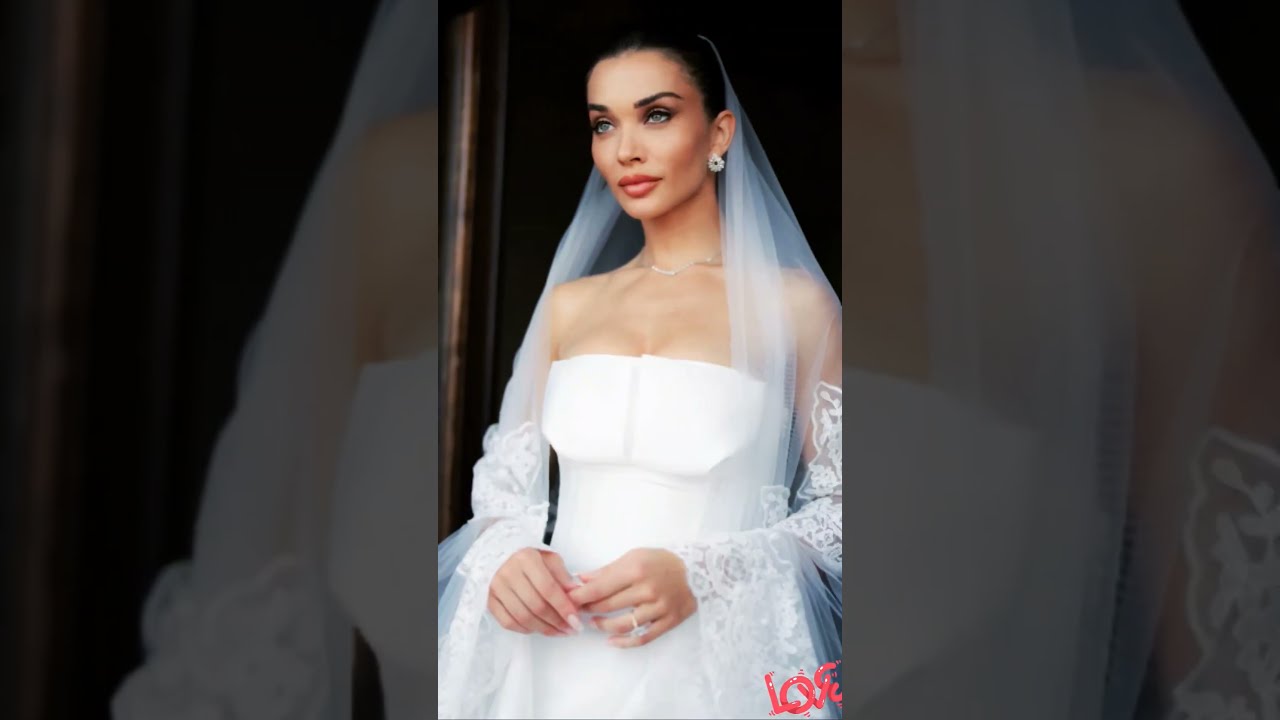 Ed Westwick and Amy Jackson: A Fairytale Wedding on the Amalfi Coast #edwestwick #amyjackson