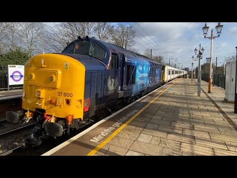 Class 37 + 317 | 37800 + 317512 + 317883 | ROG + Greater Anglia | Scrap Drag | Hanwell | 01/02/23