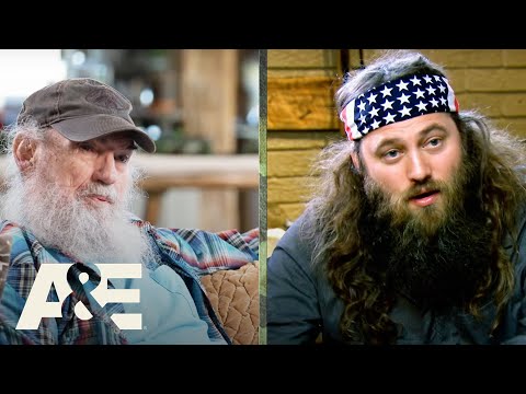 Robertson Rewind - Wacky Work Hijinks | Duck Dynasty | A&E