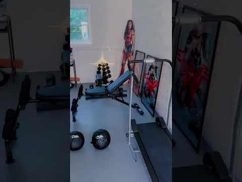 Small Home Gym Set Up - Wonder Woman Inspired