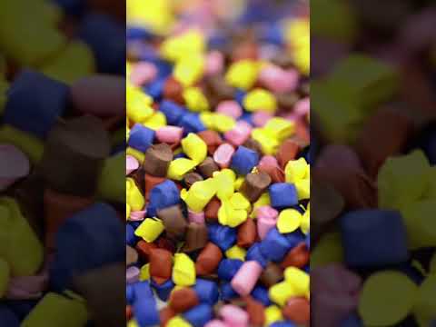 WHAT IS PLASTIC !?