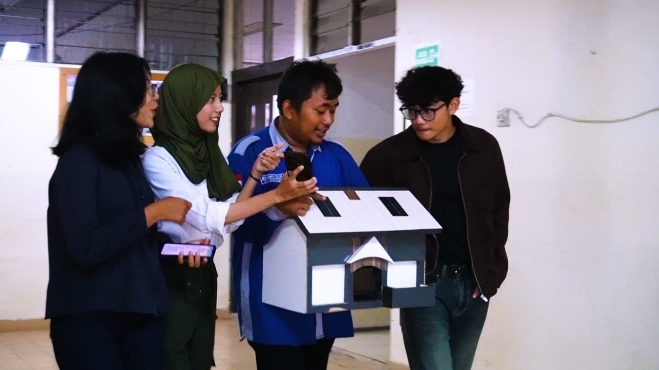 LIDM 2025 – Divisi Inovasi Pembelajaran Digital Pendidikan –005003–Visionery–Smart Home Learning Kit