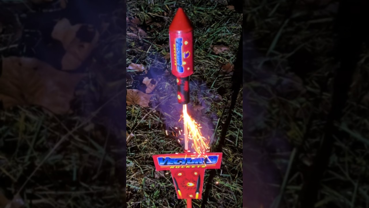 Red Rocket: (Vector) - With Green Effect - XXL | #fireworks #shorts