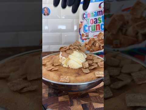 Cinnamon Toast Crunch cookie pie 🍪