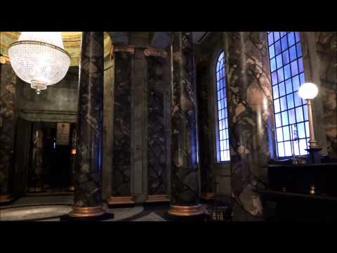 Harry Potter and the Escape from Gringotts Lobby, Diagon Alley, Universal Studios Florida