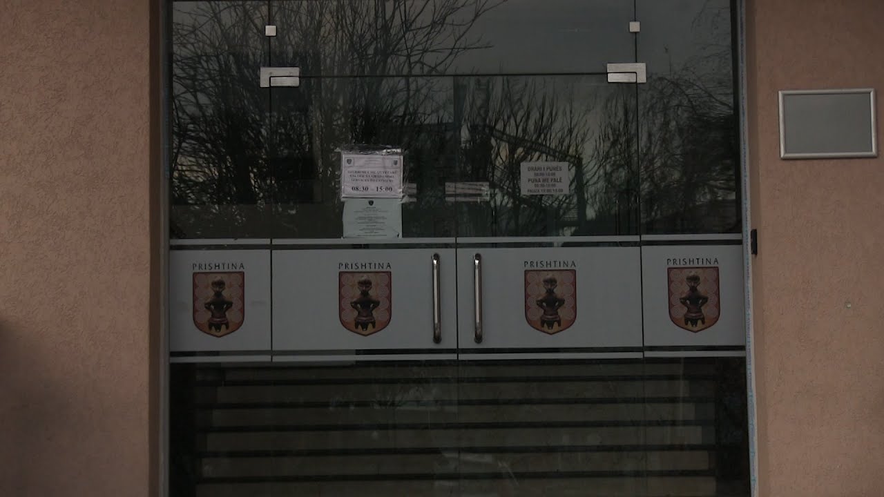 KOMUNA E PRISHTINËS E PËRFUNDON ORARIN E PUNËS MË HERËT