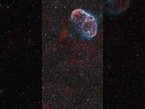 PN G75. 5+1.7 The Soap Bubble Nebula #shorts