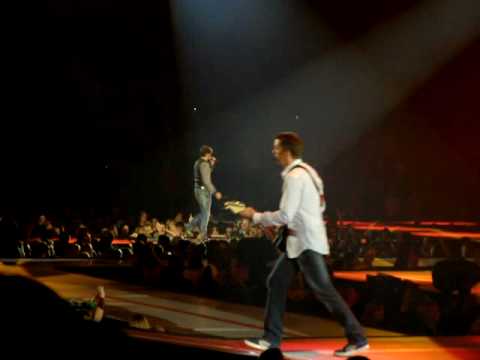 Clouseau Sportpaleis 19-12-2009 - Anne.avi