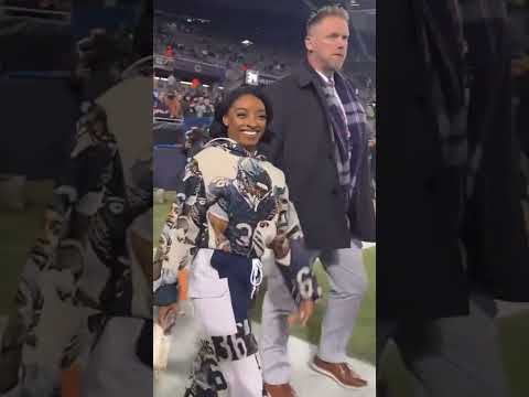 Simone Biles Came Through with The Outfit Reppin For Her Husband Jonathan Owens #simonebiles