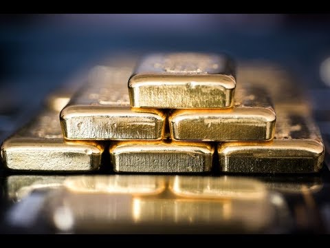 Gold rises above $1400, close to six year high