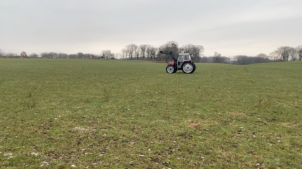 Traktor Massey Ferguson 352 4 WD, Båstad, Klaravik auktioner