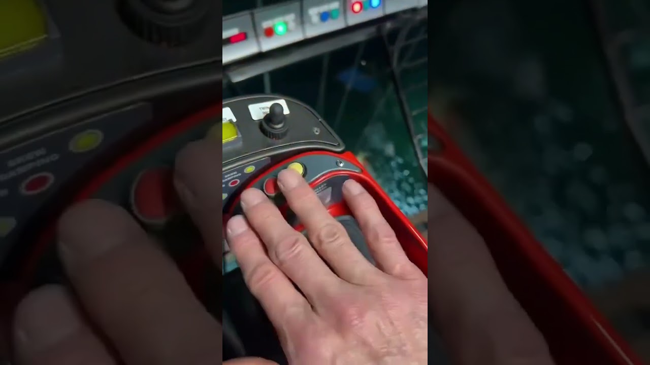 STS Containers Crane Driving Instructions.