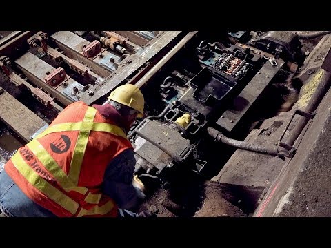 What does a Signal Maintainer do?