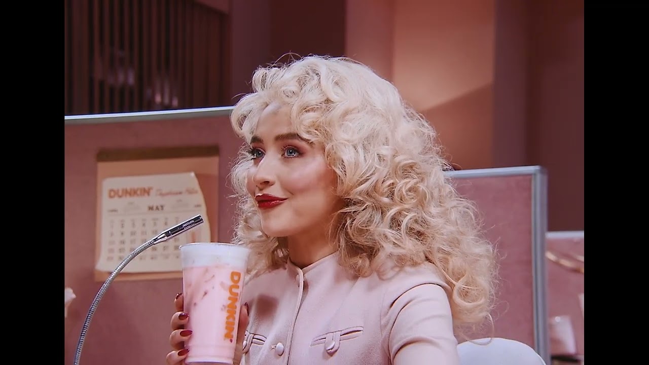 Dunkin' y Sabrina Carpenter lanzan su nuevo refresco: Strawberry ...