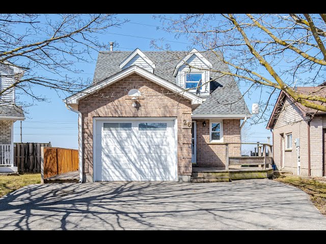 GORGEOUS DETACH-3 BEDROOM,DECK+HUGE BACKYARD, RENOVATED,3 PARKIN | Long ...