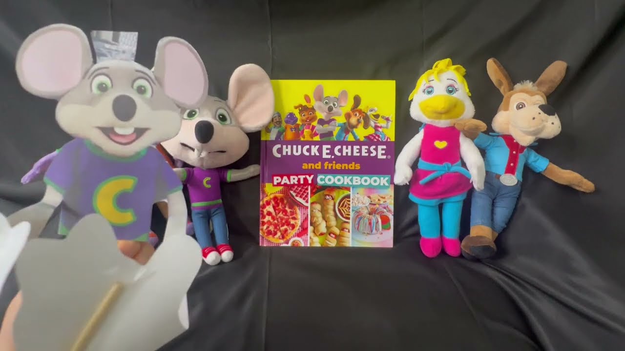 Chuck E. Cheese & Friends Cookbook review. 🍕