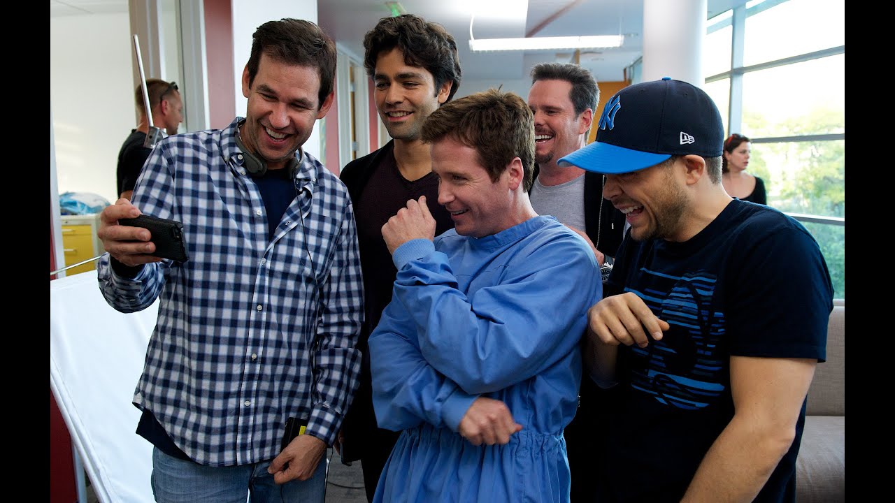 ENTOURAGE: Watch 17 Minutes of Behind-the-Scenes Footage from the Movie