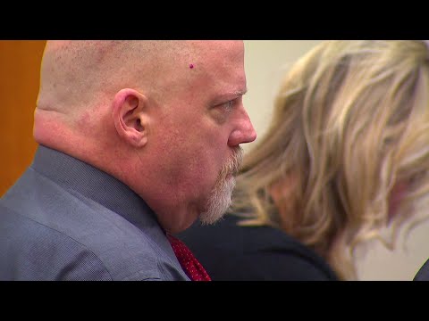 Prosecutors say DNA evidence and family tree research will convict a man of double murder