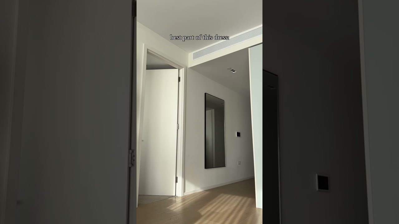 rate the swooshiness of this dress