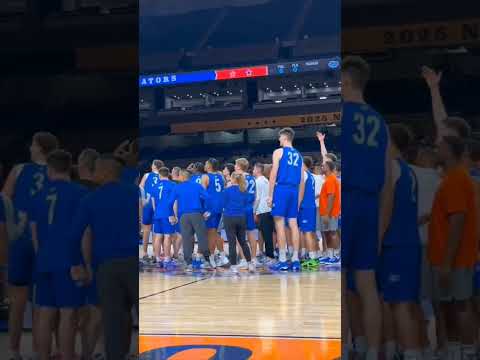 Olivier Rioux #heightdifference #viralvideo #popular #basketball #tall #giant